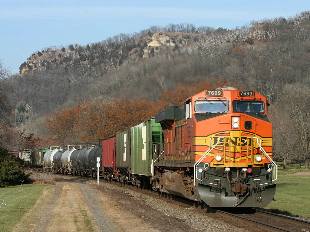 BNSF 7699